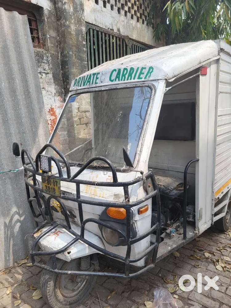 Vikram Loading Tempo CNG with insulated body for sale - Commercial ...