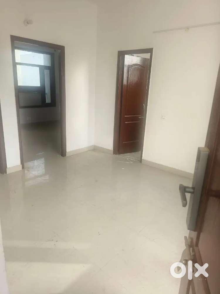 8Marla 3BHK Independent Floor In 3B2 Mohali - For Sale: Houses ...