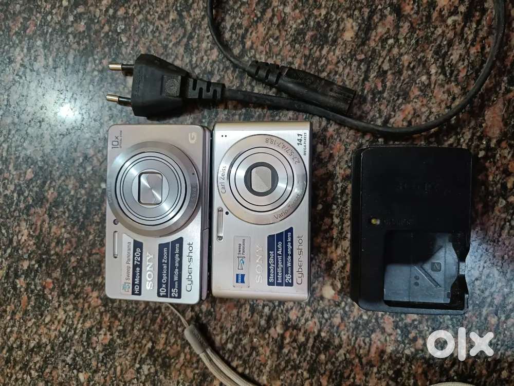 hi ..i want to sell my cameras - Cameras & Lenses - 1820782755