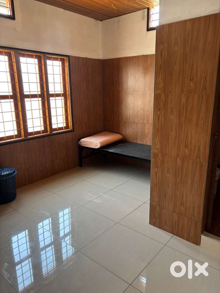 Rooms For Gents - PG & Guest Houses - 1827066553