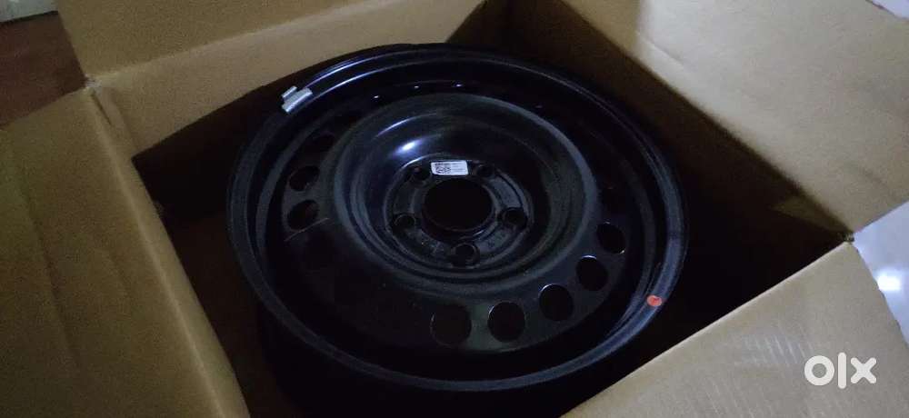 New Creta 2022 16 inch orinal rim with wheel cap - Spare Parts - 1702621358