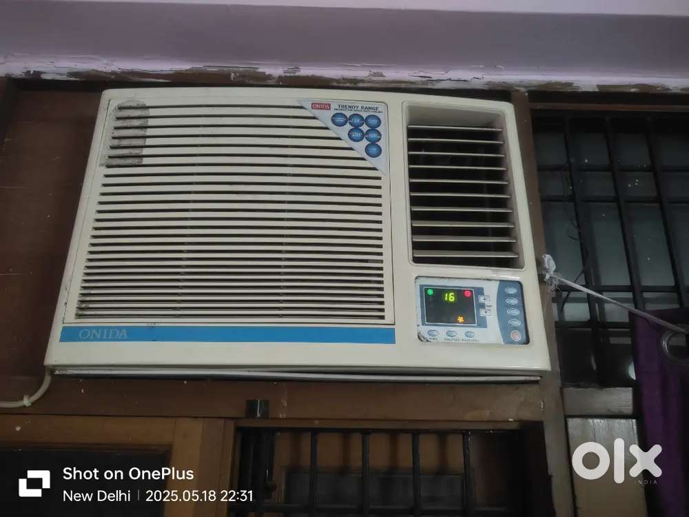 1.5 Ton Onida Window AC Cooling Good - ACs - 1807556464