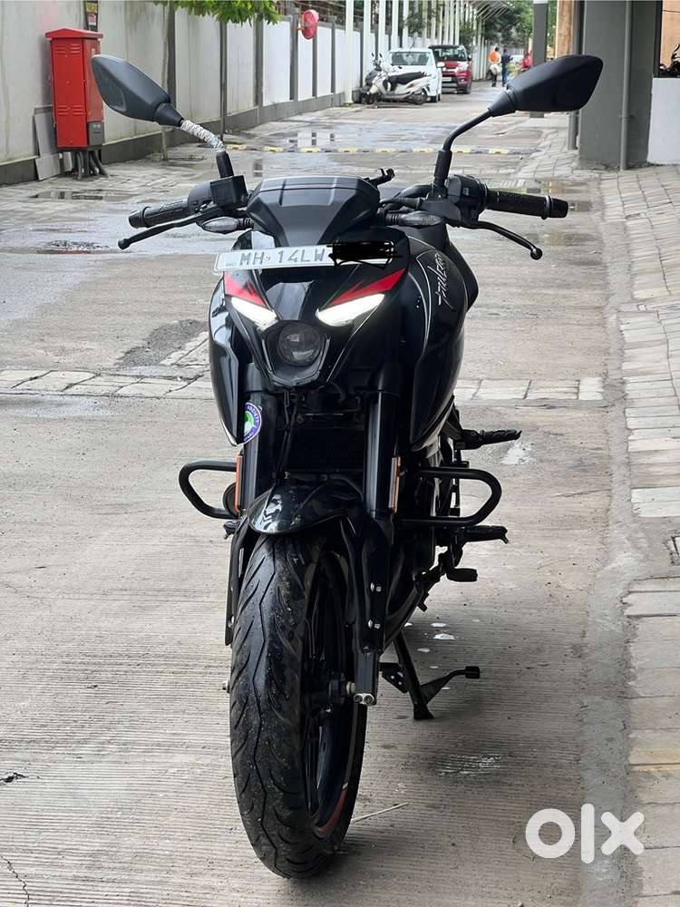 Bajaj pulsar N250 - Motorcycles - 1814891772