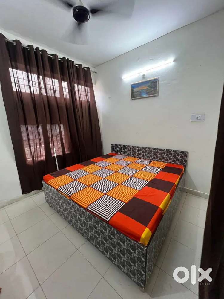 Independent 1bhk on rent in sector 48 gurgaon near to main road - For ...