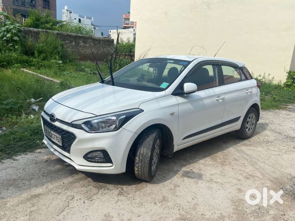 i 20 elite hyundai dec 2019 - Cars - 1813839962