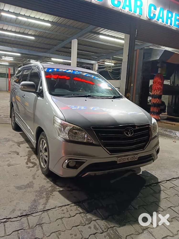 Toyota Innova 2015 Diesel 210567 Km Driven - Cars - 1819775805