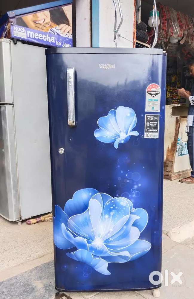 WHIRLPOOL SINGLE DOOR REFRIGERATOR • 200 liters - Fridges - 1793964260