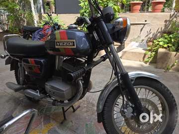 Yezdi roadking olx store