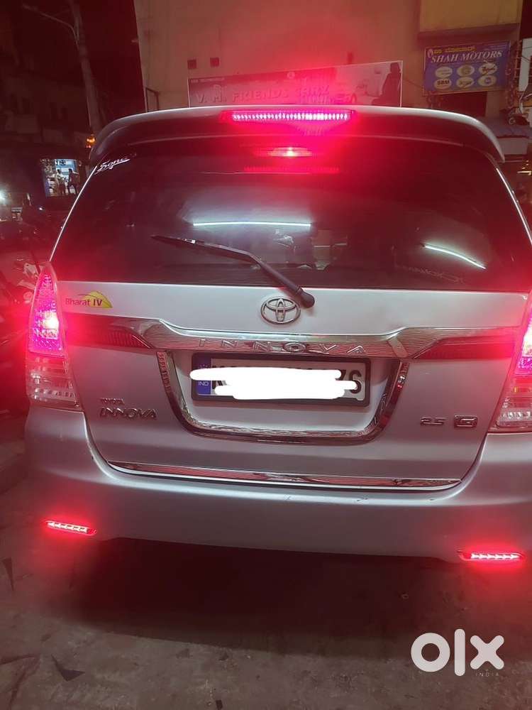 Toyota Innova 2011 Diesel Well Maintained - Cars - 1801949462