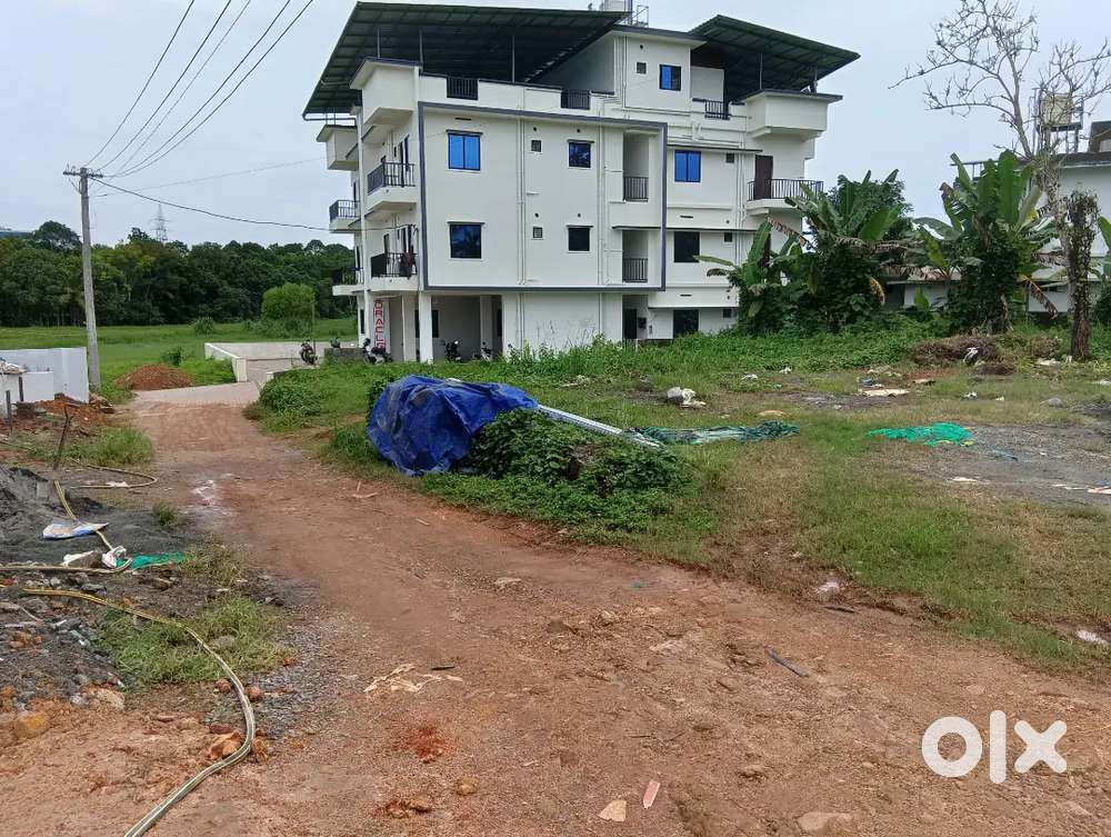 5 CENT LAND INFOPARK FACE 2 PADATHIKARA APARTMENT & HOUSE SUITABLE ...