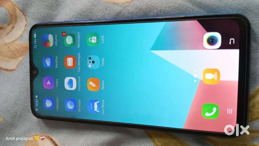 Good condition phone - Mobile Phones - 1807330133