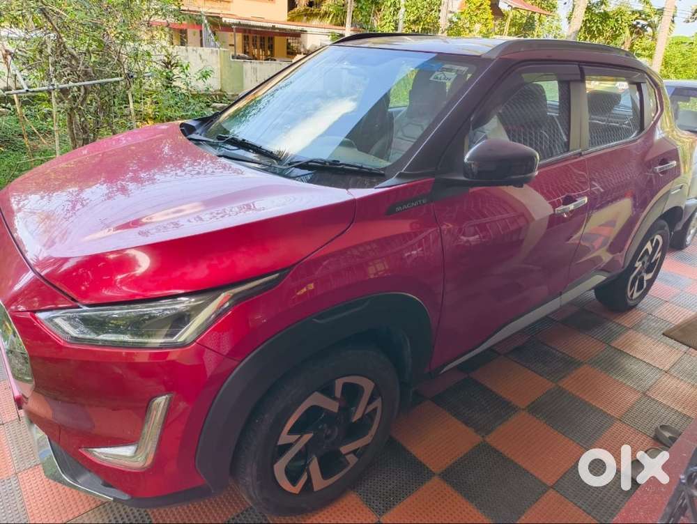 Nissan Top Model, Red colour - Cars - 1814211234