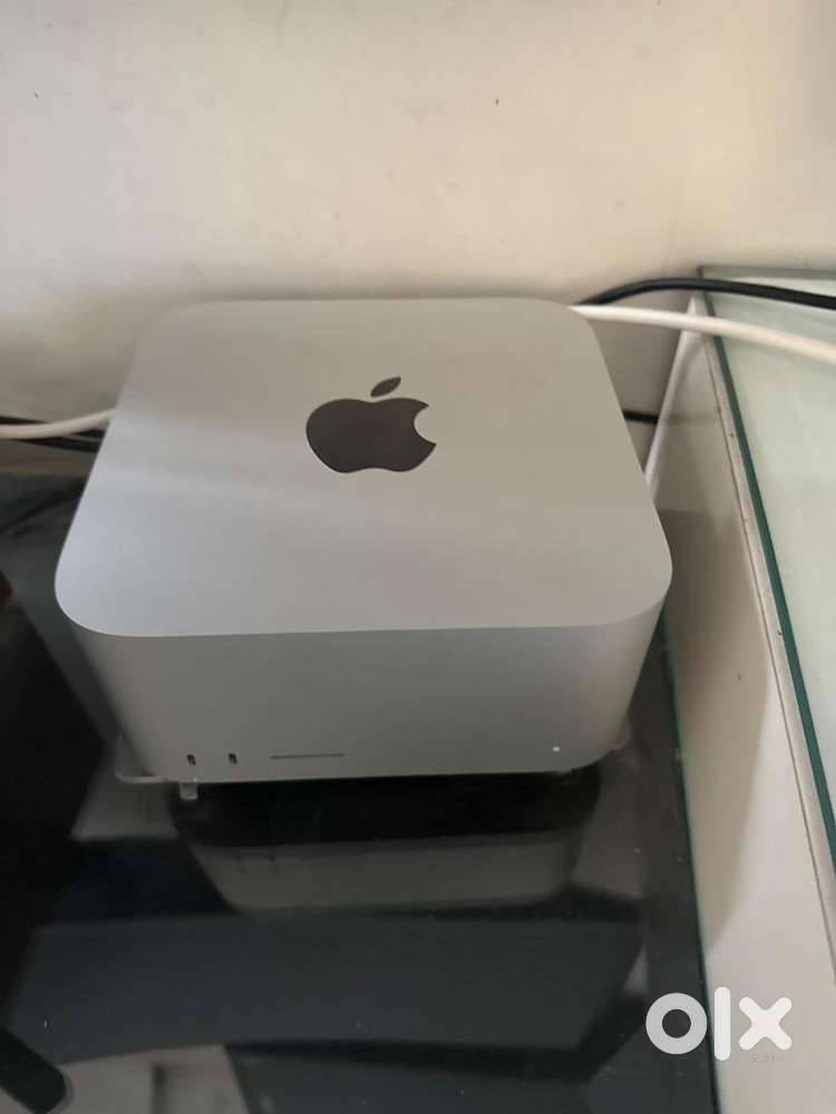 Mac studio m2 ultra 64 gb, samsung curved monitor - Computers & Laptops ...