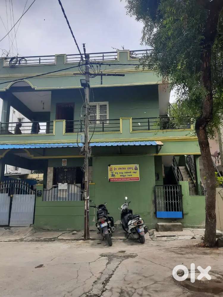 2 bhk at first floor - For Rent: Houses & Apartments - 1807591665