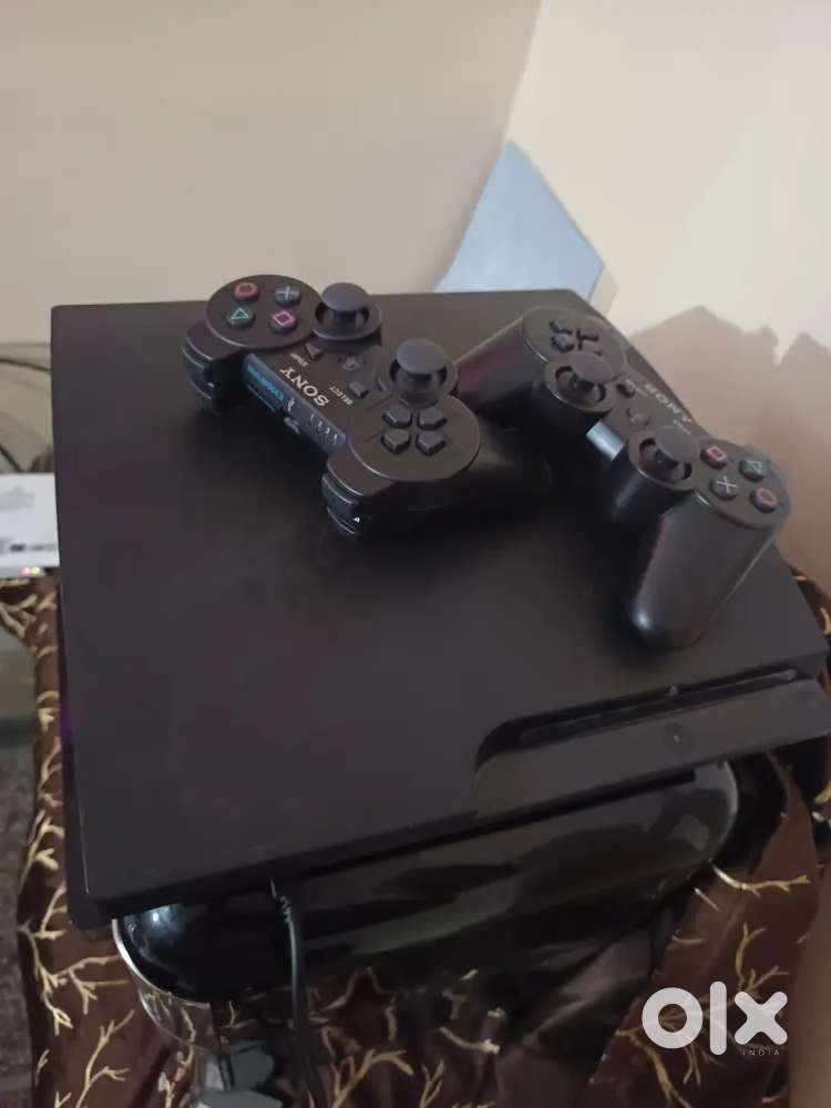 Ps3 game with 2 remote - Games & Entertainment - 1802607499