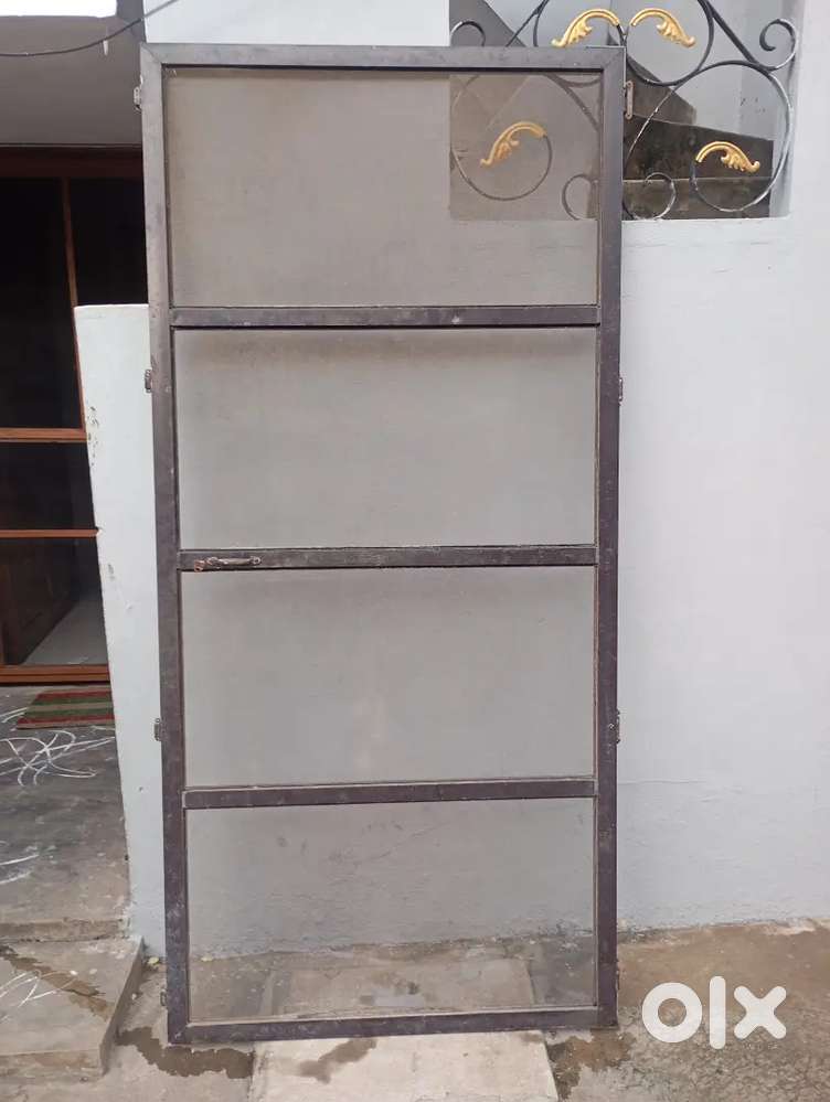 Mess doors for sale good condition - Home Decor & Garden - 1817429170