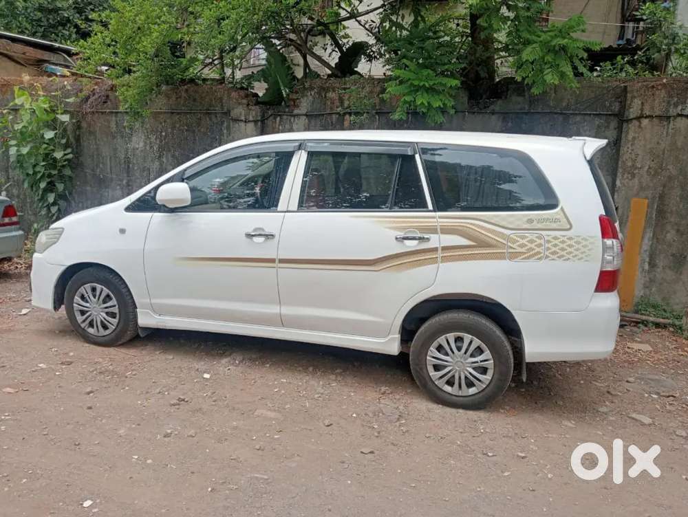 2015 Toyota Innova 2.5G Diesel – Excellent Condition - Cars - 1802841741