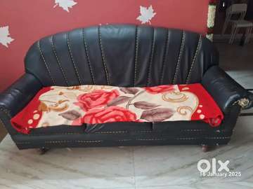 Olx 3 seater sofa store