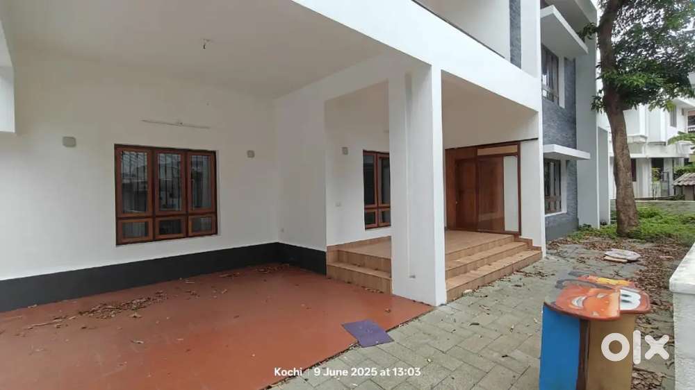10.67 CENT 6 BHK INDIPENDENT HOUSE (VILLA ) FOR SALE AT EDAPPALLY - For Sale: Houses ...