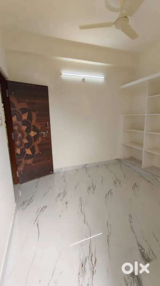 Ready to accupy good condition 1rk rent in Ameerpet near satyam theatr ...