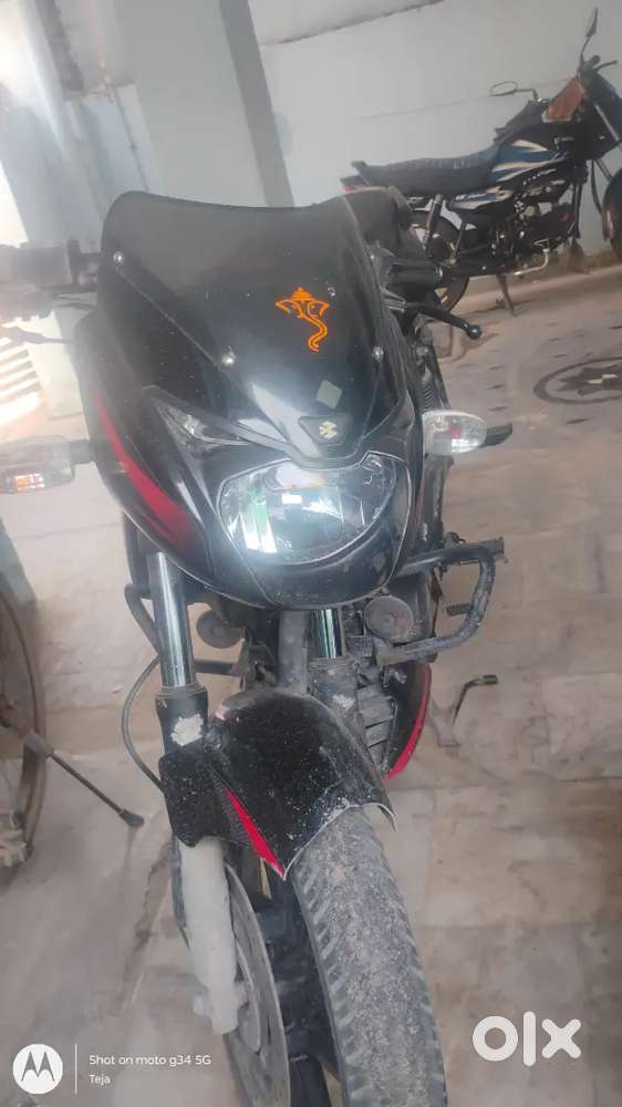 Pulser 150 - Motorcycles - 1807296135