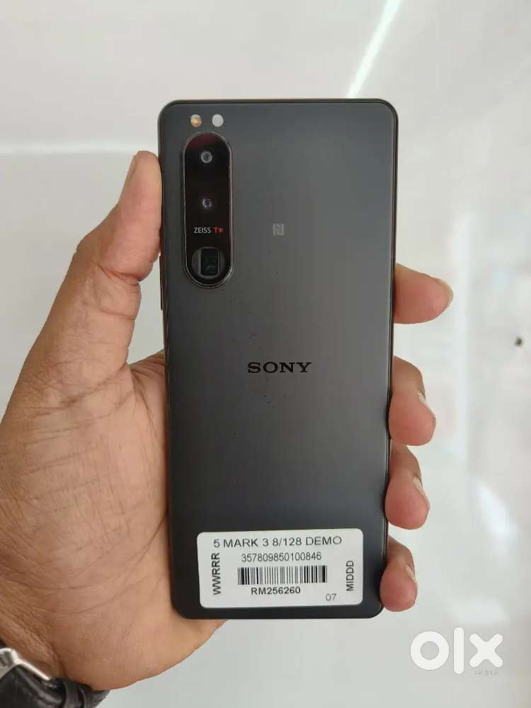 SONY 5 MARK 3 BRAND NEW CONDITION - Mobile Phones - 1820726140