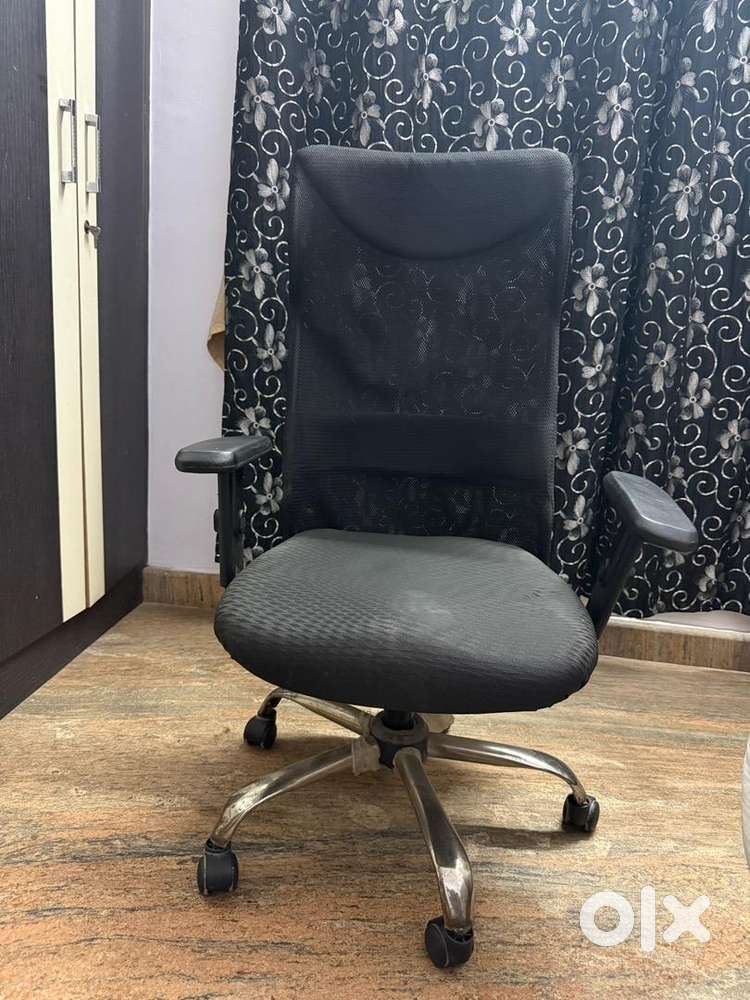 Olx old office chair store