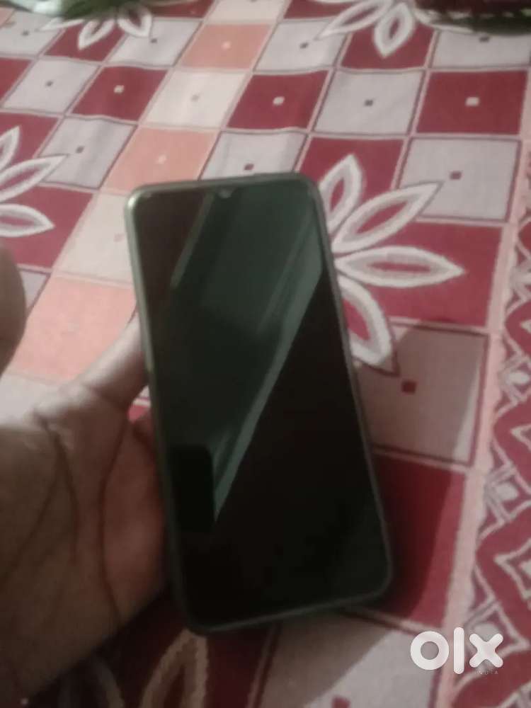 4 sal Ho Gaye mobile ko - Mobile Phones - 1827903746
