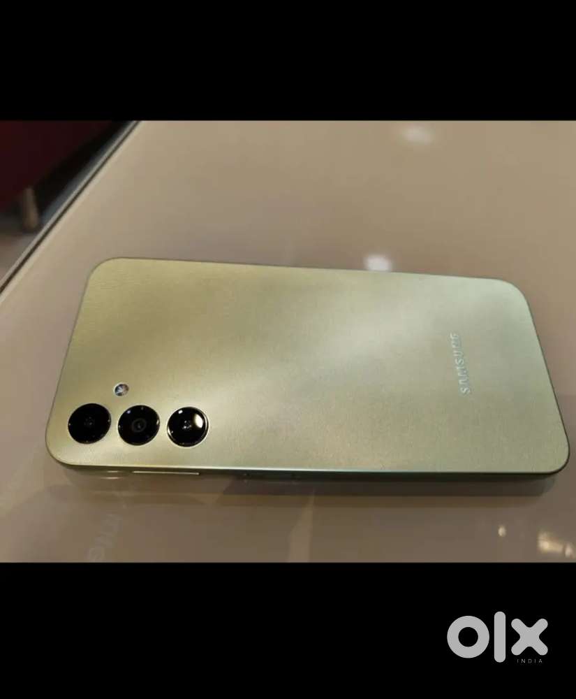 Galaxy a24 6 month used phone fully new condition ma hai ak bhi scrat ...