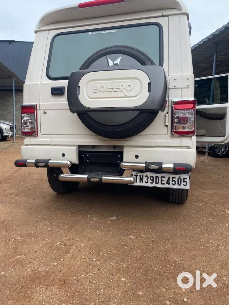 Mahindra BOLERO 2025 Diesel 3200 Km Driven - Cars - 1827509960