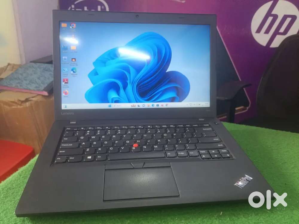 Lenovo ThinkPad T460 i7 Processor 8gb RAM 256gb SSD 14 inches Gud Work ...