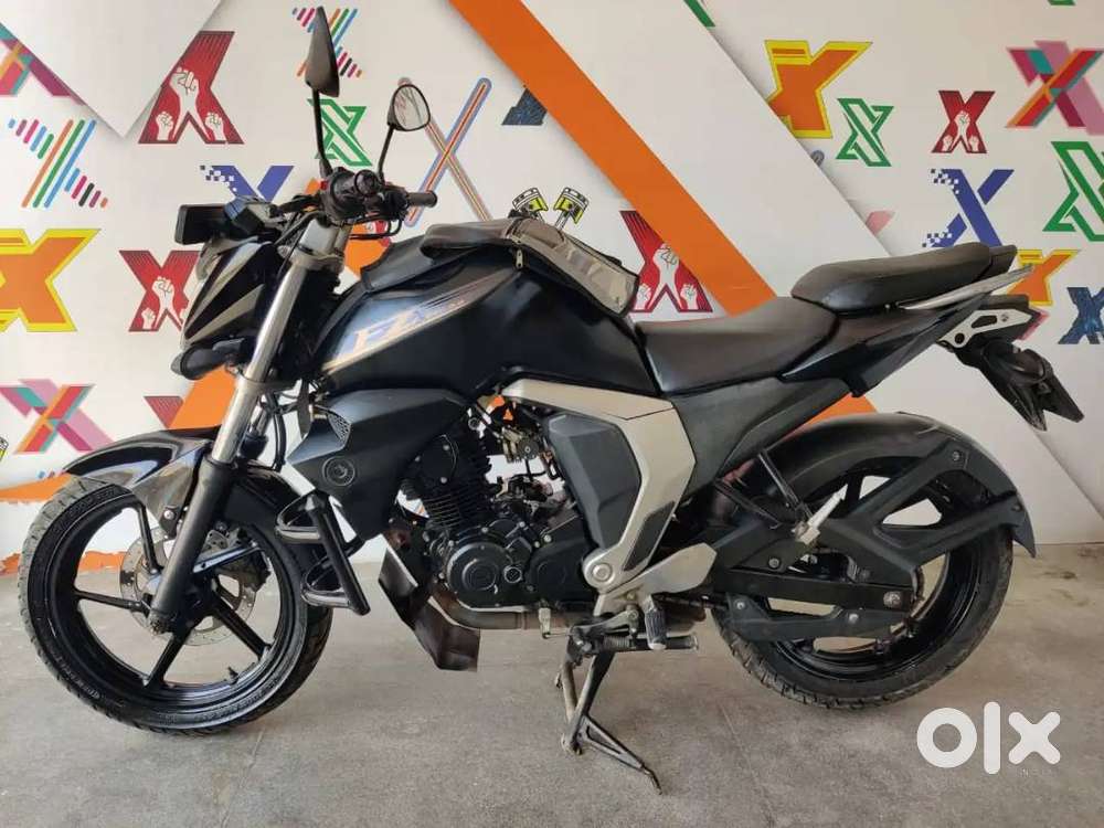 Yamaha FZ V2 - Motorcycles - 1805364706