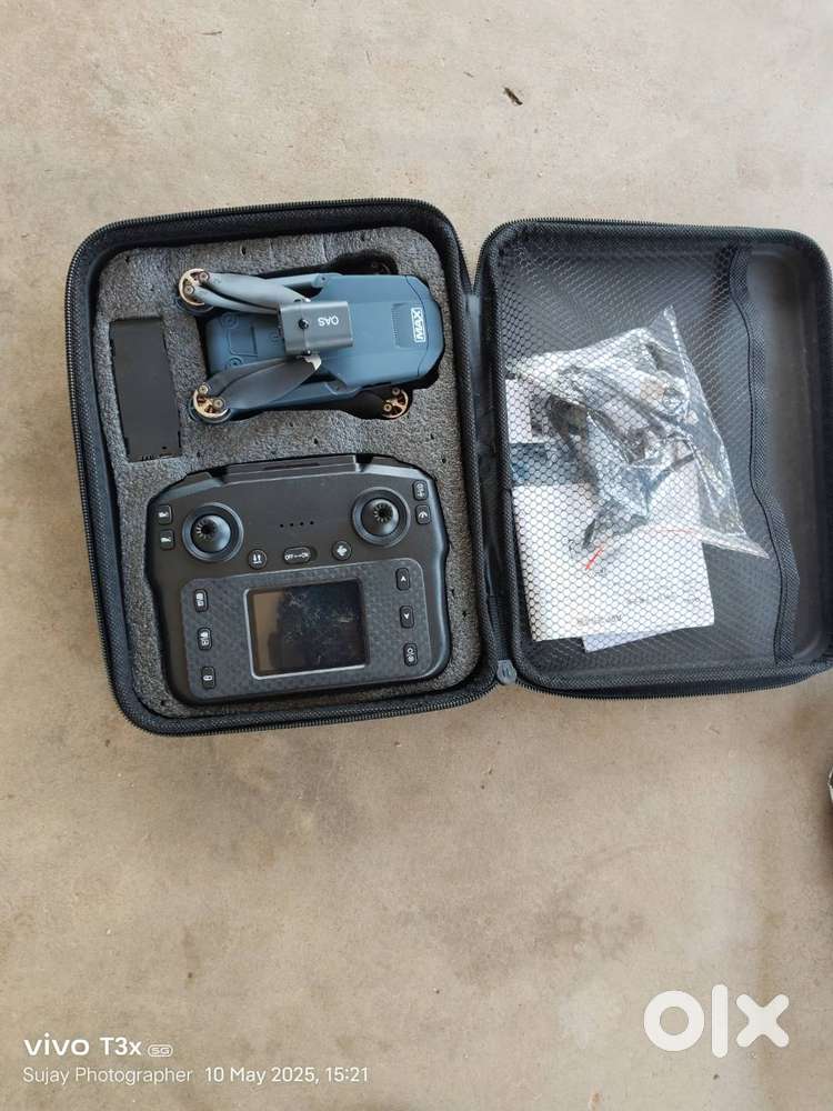 Y3 Ultra drone and free 2 battery with 20 minutes flying time ...