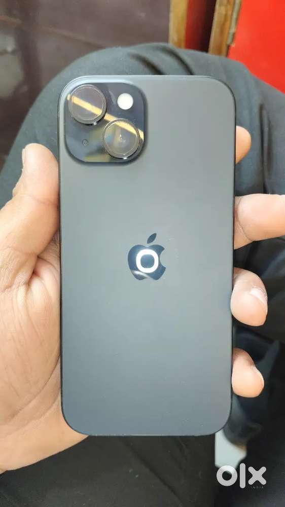 Iphone 15 256 gb - Mobile Phones in Sector 102, Noida - 1829811022