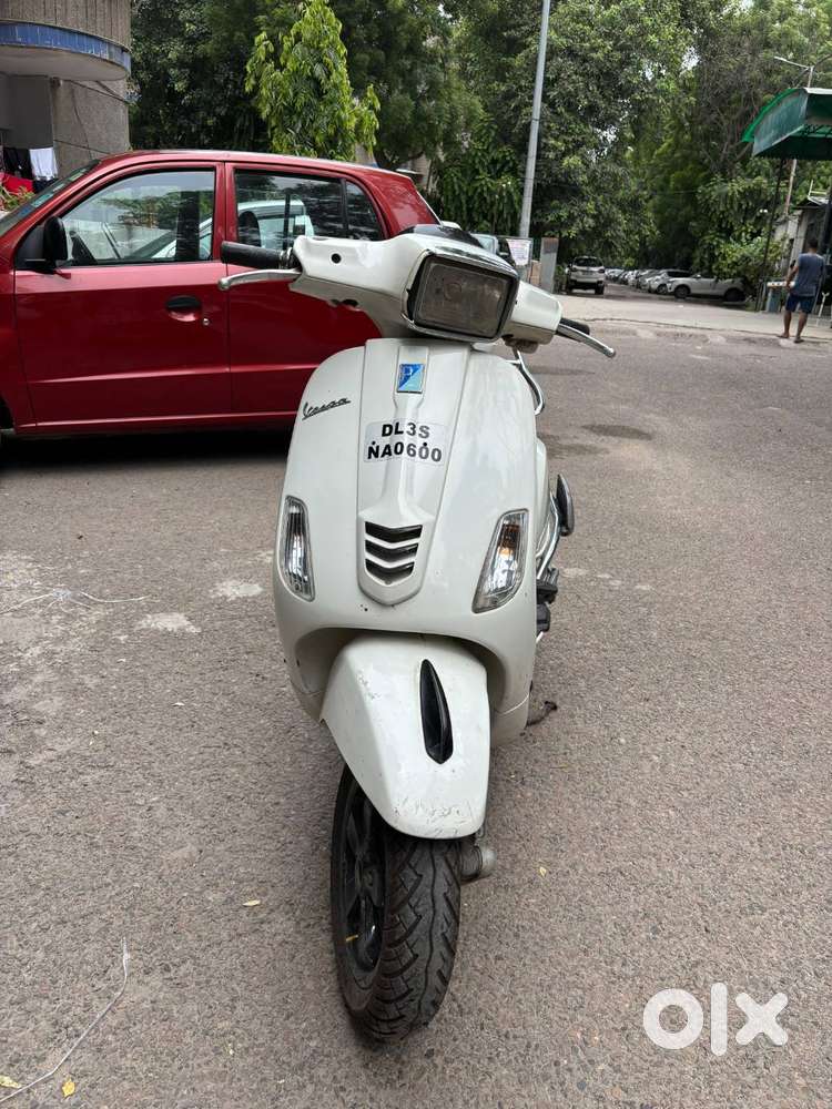 VESPA SXL 150 VIP NUMBER - Scooters - 1811054930