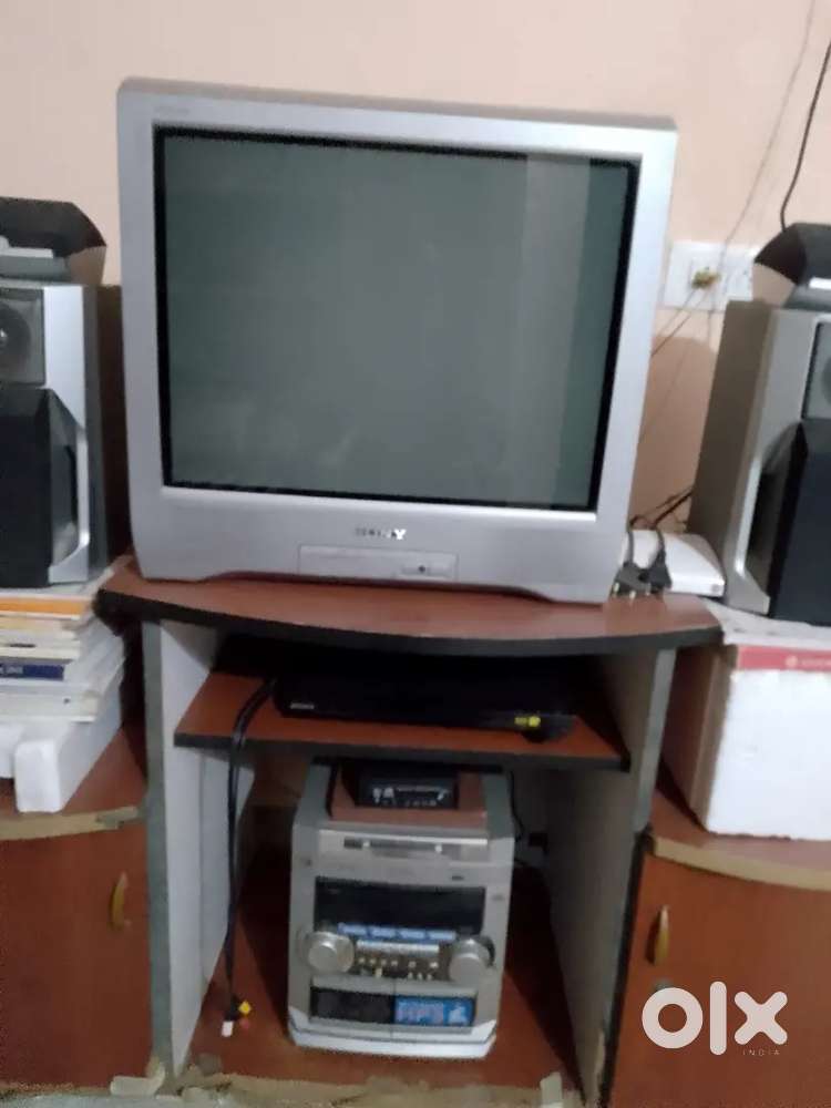 Sony crt tv 2000.sony surround speakers Sony speakers.3000. - TVs ...