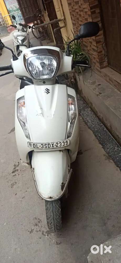 Scooty - Second Hand Scooty for sale in Delhi, Used Scooters in Delhi | OLX