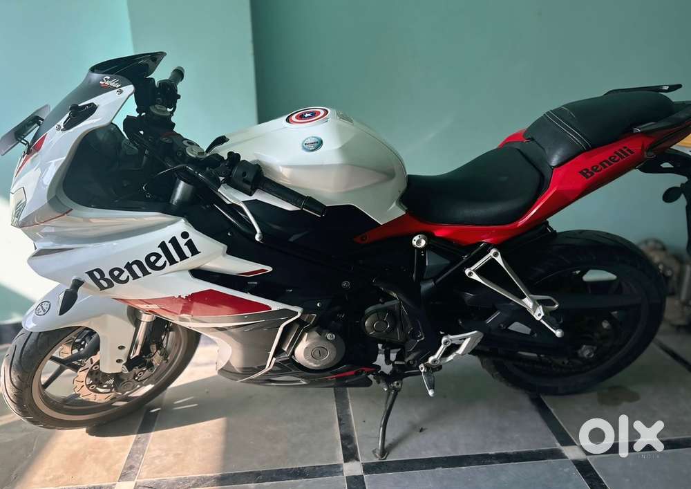 Benelli 302R Red&White - Motorcycles - 1800877475