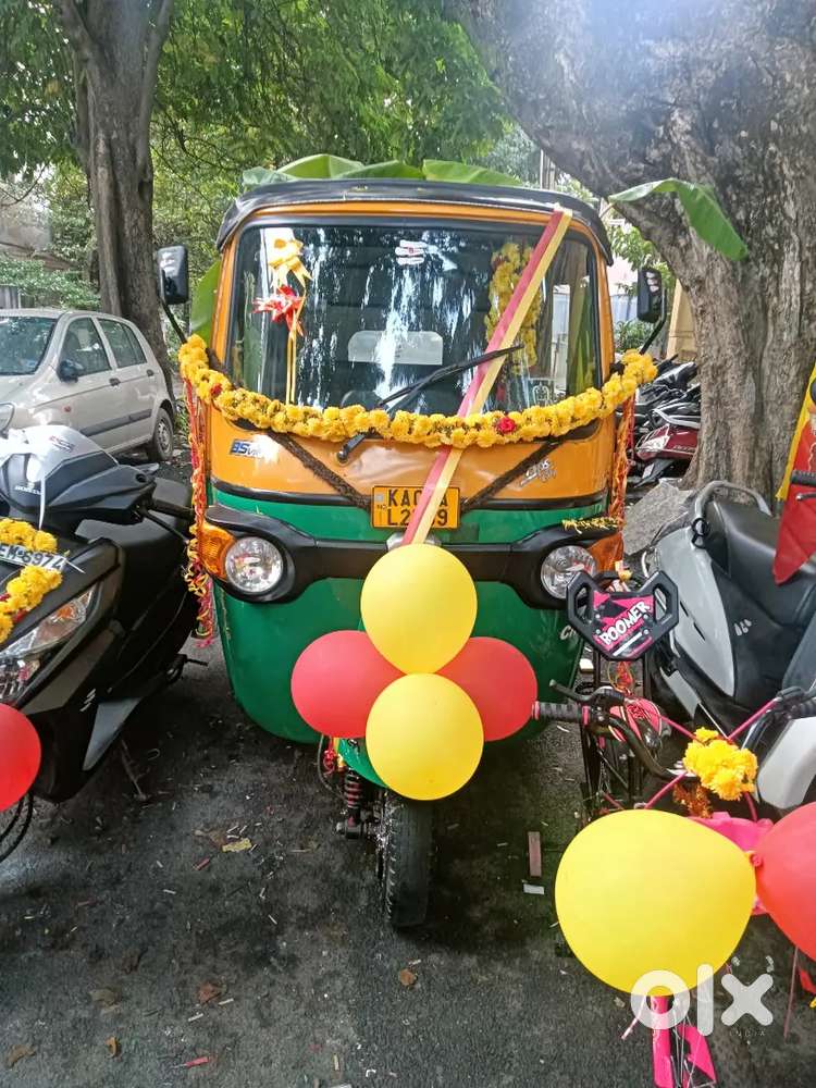 Ape city auto cng year 2022 good condition four new tyres - Commercial ...