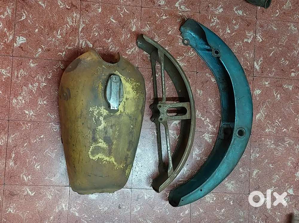 Yamaha Rd 350 all original spares - Spare Parts - 1807528813