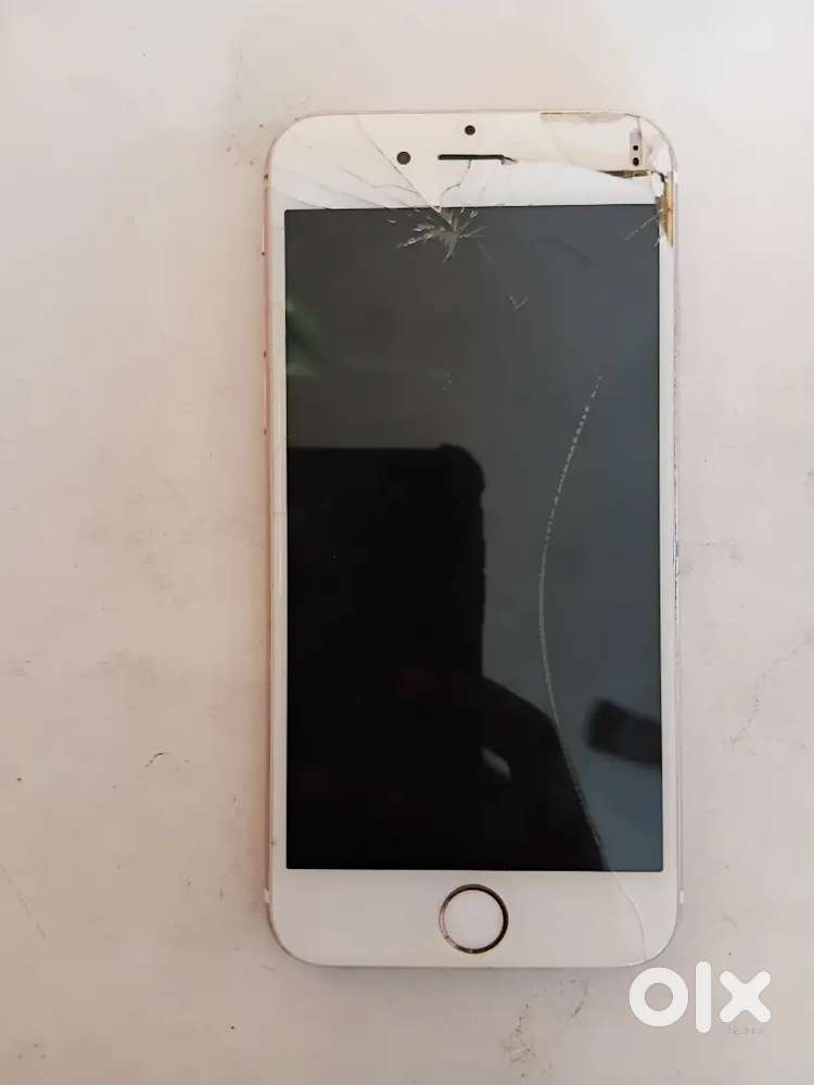IPhone 6s (2010 model) - Mobile Phones - 1806369617