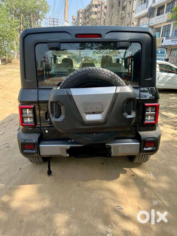 Mahindra Thar ROXX MX5 Spare Tyre Carrier and Cover - Spare Parts ...