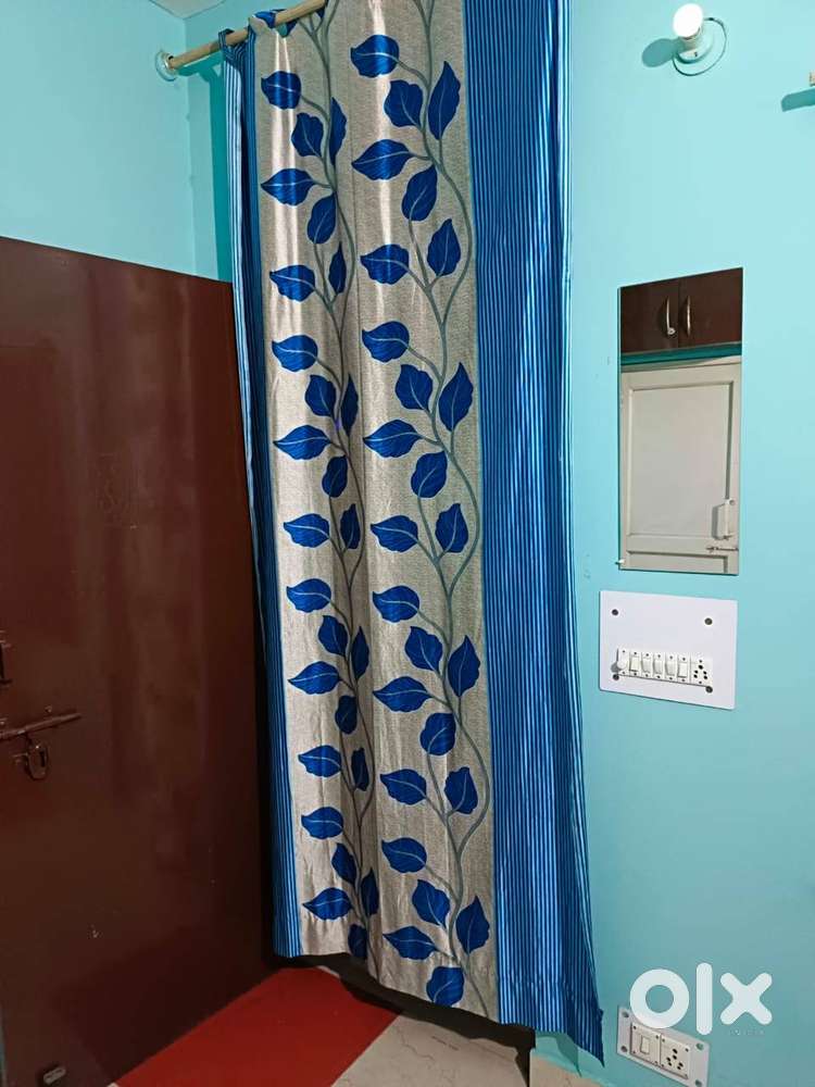 One Room Set available on Rent - For Rent: Houses & Apartments - 1810760874