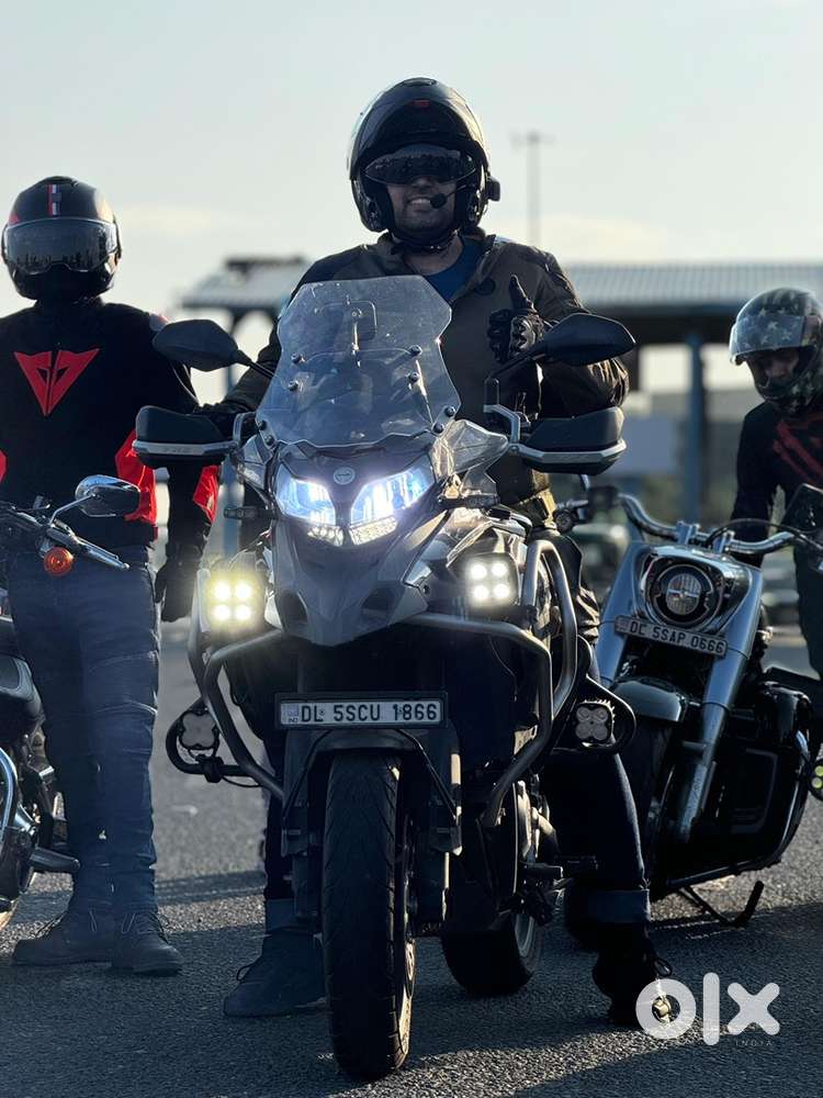 Benelli TRK 502 2022 6000km triumph bmw adventure ktm himalayan suzuki ...