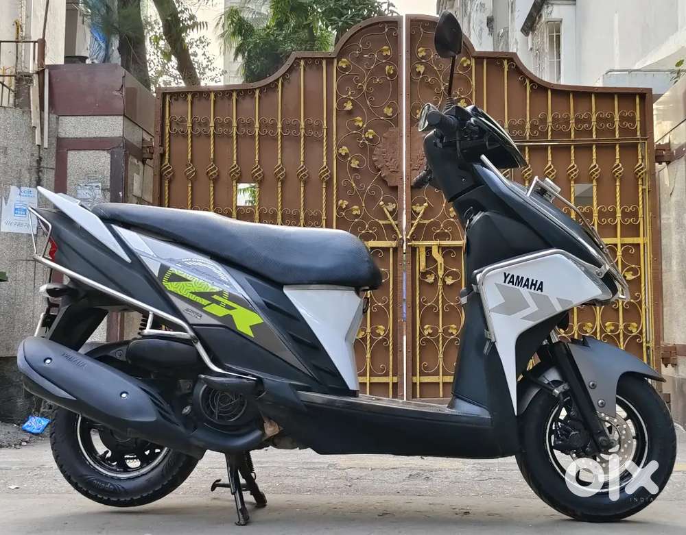Yamaha - Ray ZR ( 2016 Model - Km 15340 ) - Scooters - 1791978373