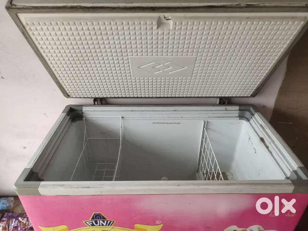 Deep fridge - Fridges - 1826369526