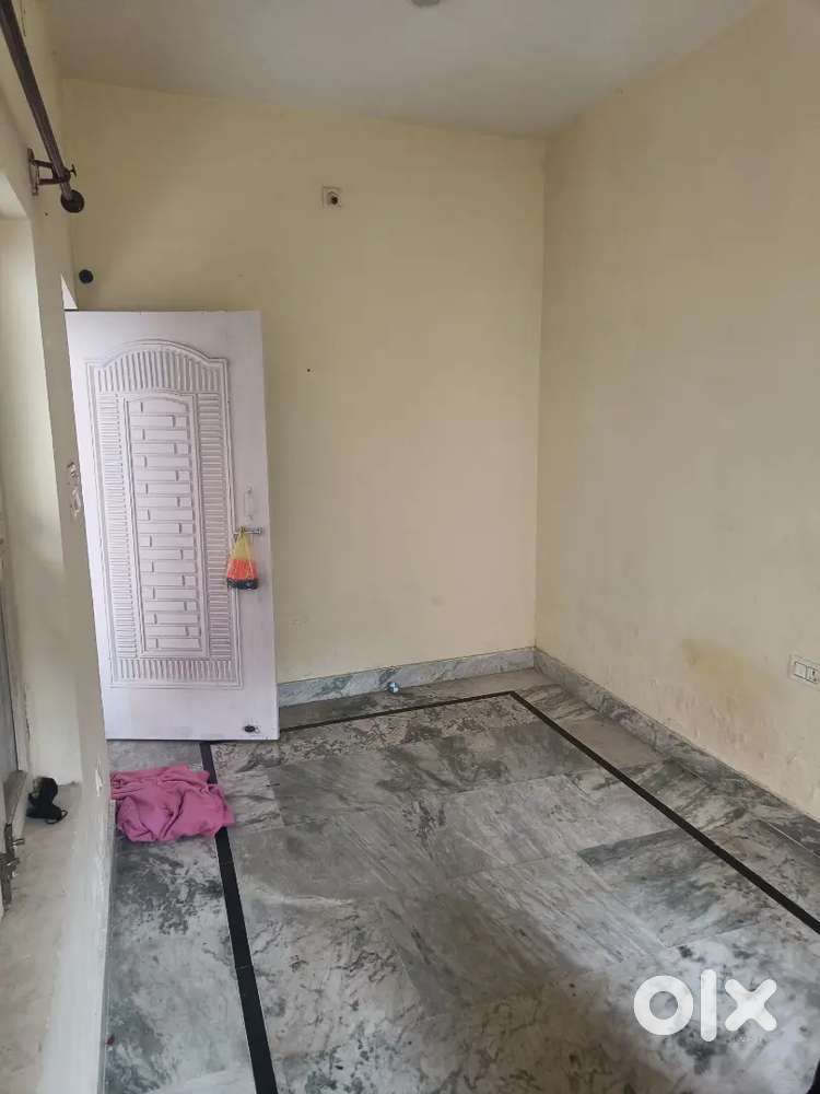Room For Rent - Rent Houses, Apartments and Flats in Jammu | OLX