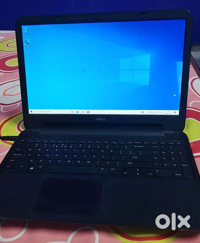 Dell Laptop 15.6' Display 6GB RAM 500GB HDD Excellent Condition ...