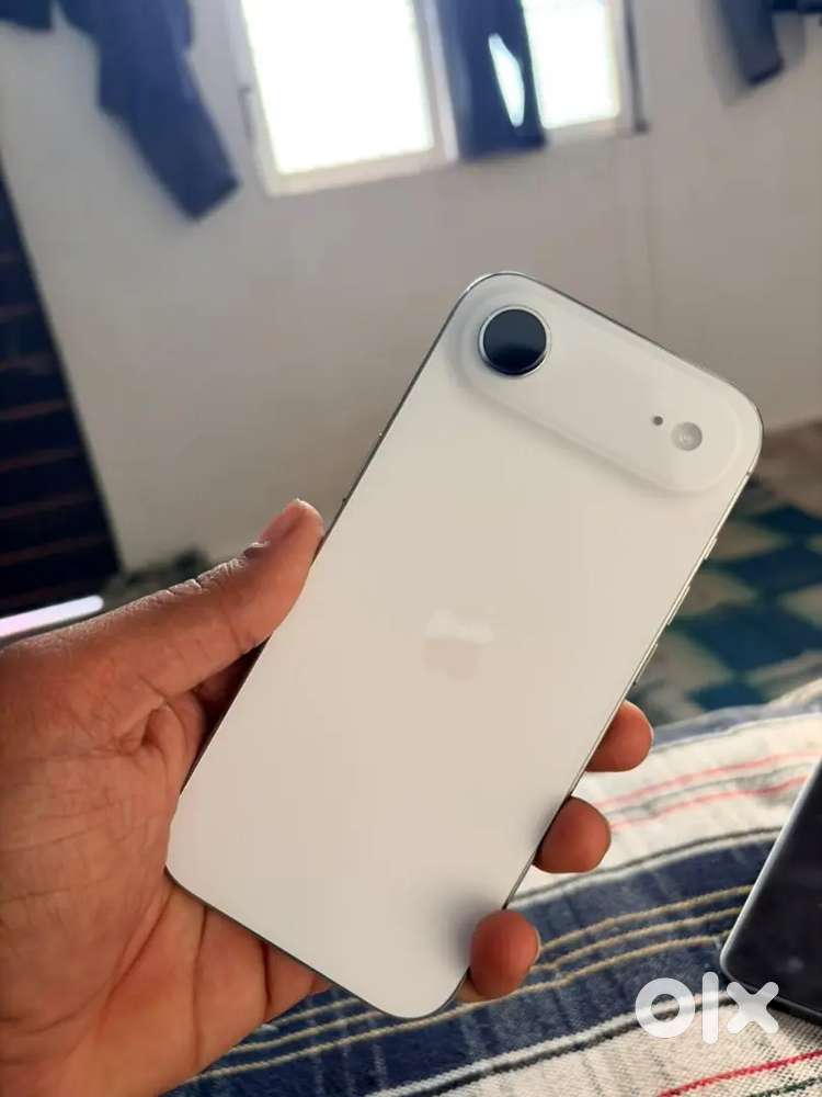 IPHONE 17 - AIR - Mobile Phones in Maduhadin, Varanasi - 1847071609