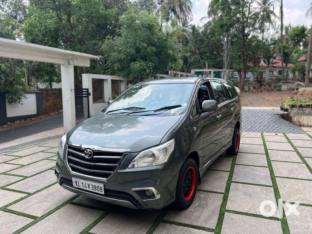Toyota Innova, 2009, Diesel - Cars - 1804883550